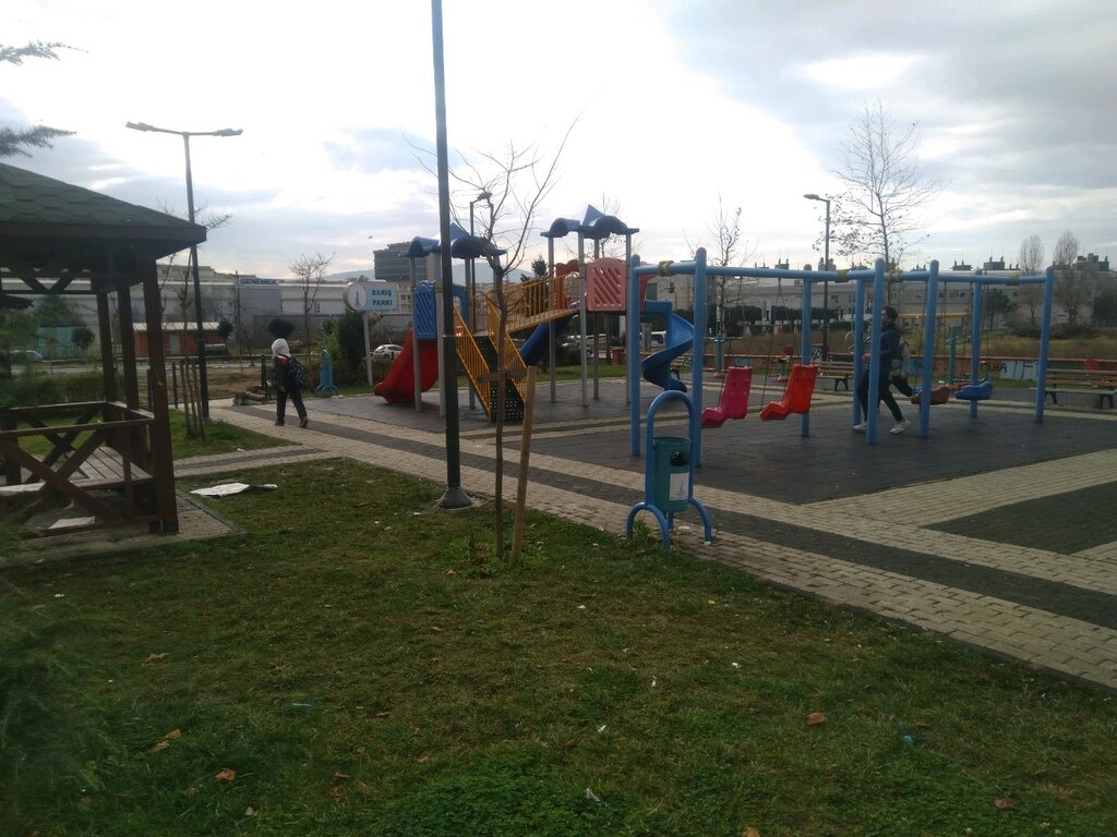 Parklar ve ormanlar Barış Parkı, İstanbul, foto