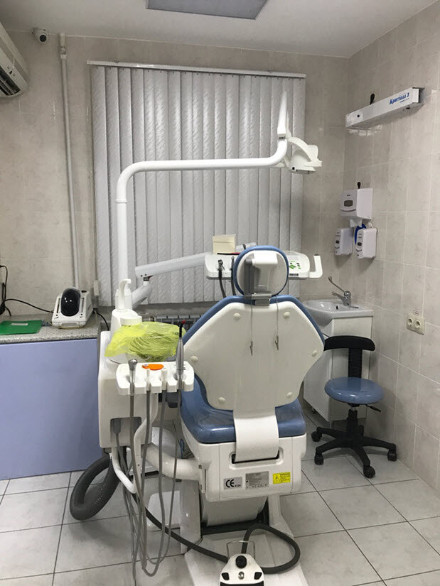 Özel ağız ve diş sağlığı klinikleri ve muayenehaneleri Зубной теремок, Lobnia, foto