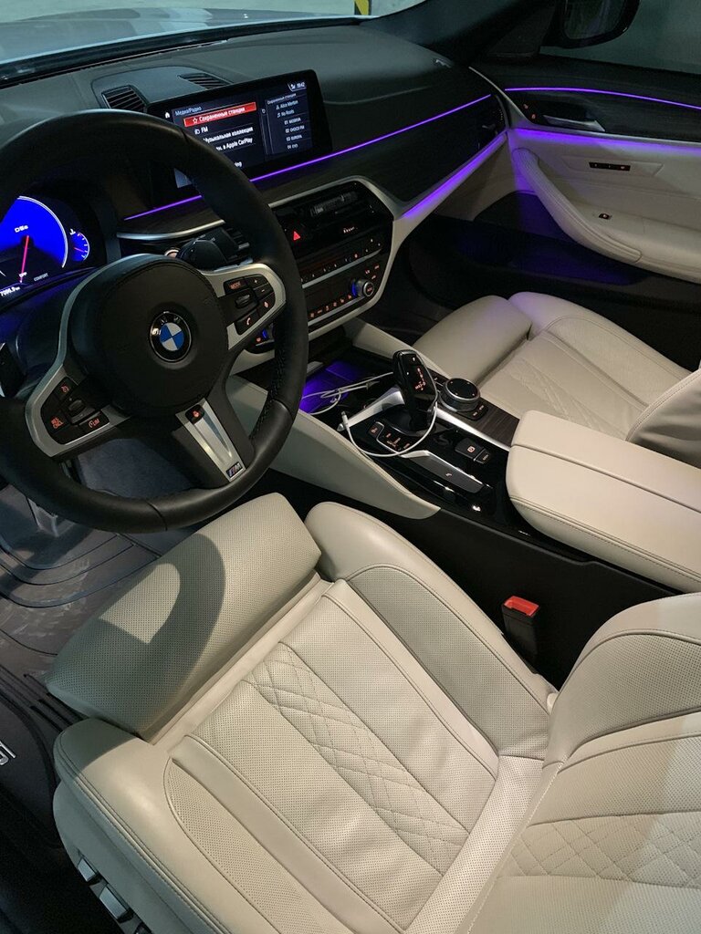 Oto yıkama Три Ar, Şahty, foto