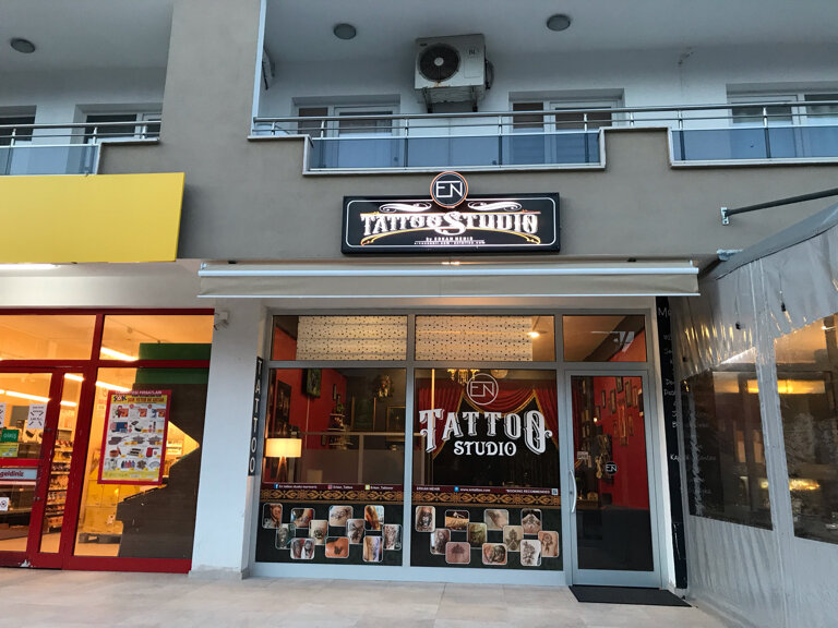 Dövmeciler EN Tattoo Studio, Marmaris, foto