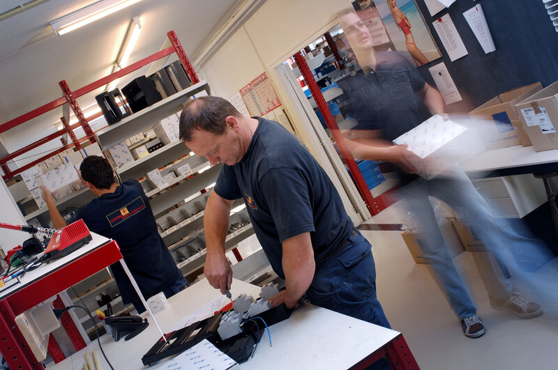 Elektrikli cihazların tamiri Elektrotechniek Wesso Elektro Wijchen Bv, Gelderland, foto