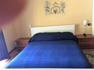 Hotel Fontaine Bleue (Piedmont, Provincia di Novara, Via Novara, 67), otel