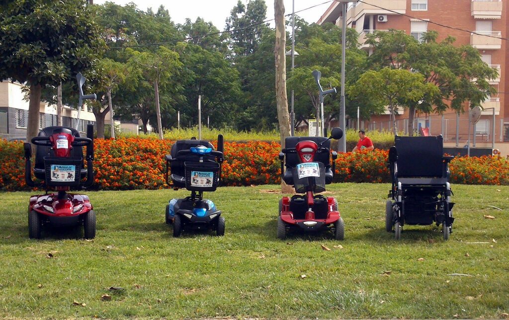 Engellilere yönelik ekipmanlar ve rehabilitasyon ürünleri Mobility Rent Alicante, Alicante, foto