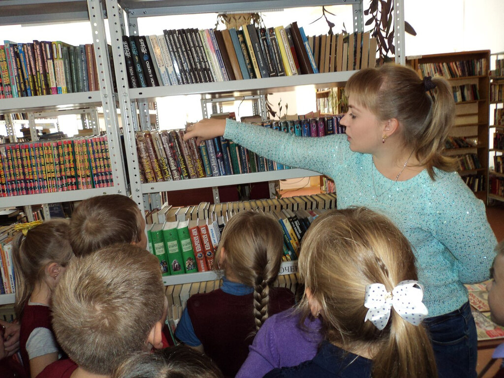 Kütüphaneler Tsentralnaya rayonnaya biblioteka, Samarskaya oblastı, foto