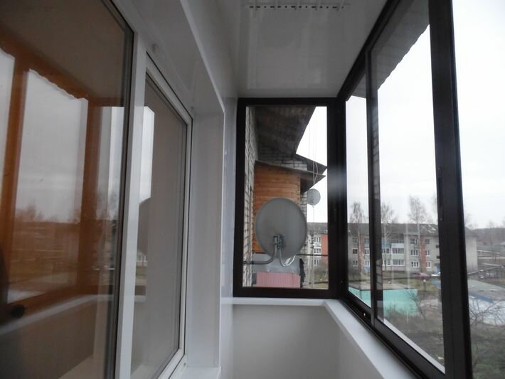 Cam balkon hizmetleri ЯрМонтаж, Yaroslavl, foto