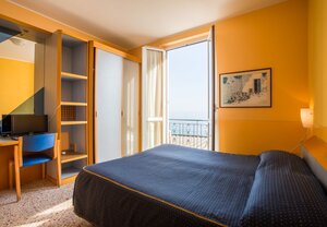 Badano Sul Mare (Via Gramsci 36,17021 Alassio,Savona,), otel