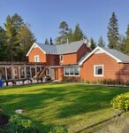 U Anipodistovicha (Belomorskaya ulitsa No:91, posyolok gorodskogo tipa Umba), otel  Murmanskaya oblastından