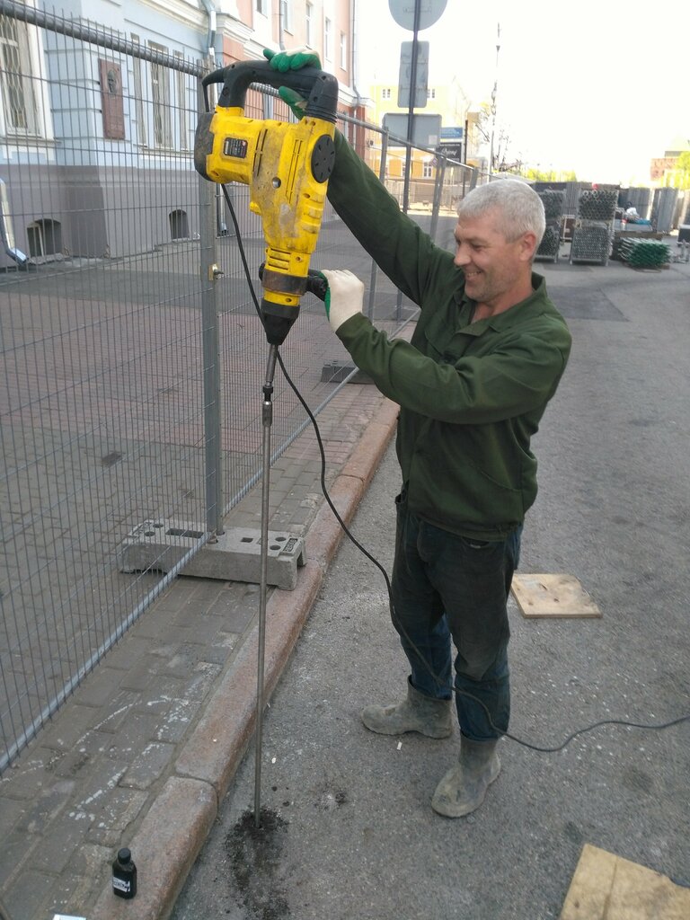 Elektroteknik ürün ve ekipman firmaları Vstmsk, Moskova, foto