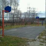 Sports ground (ulitsa Aleksandra Shmakova No:10), spor alanı  Çeliabinsk'ten