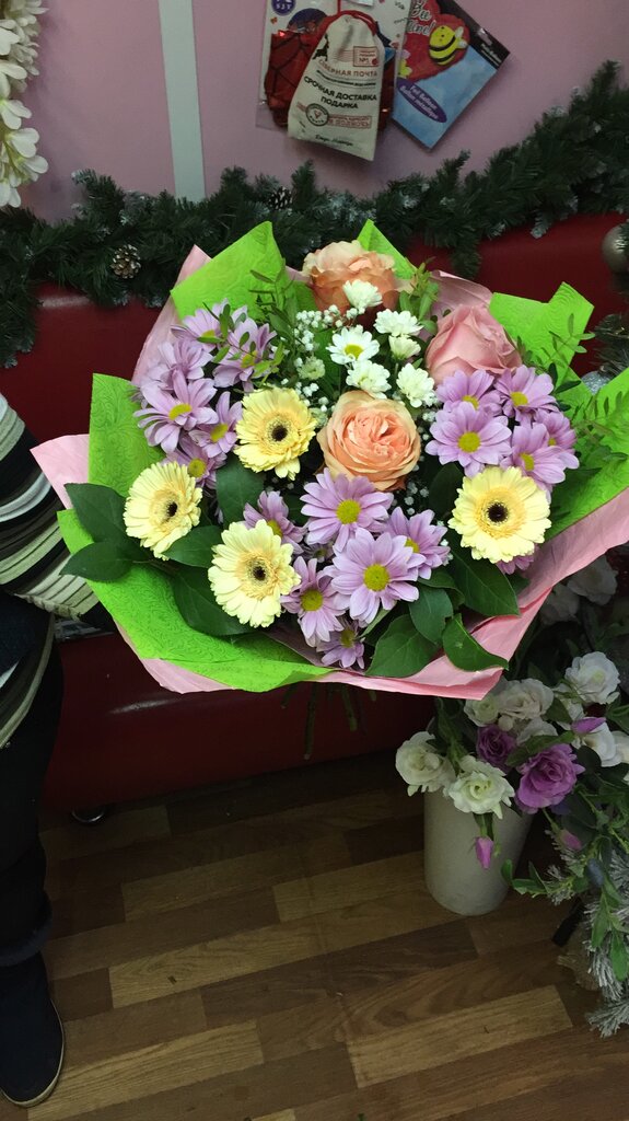 Çiçek teslimatı Magazin tsvetov Gerbera, Moskova ve Moskovskaya oblastı, foto
