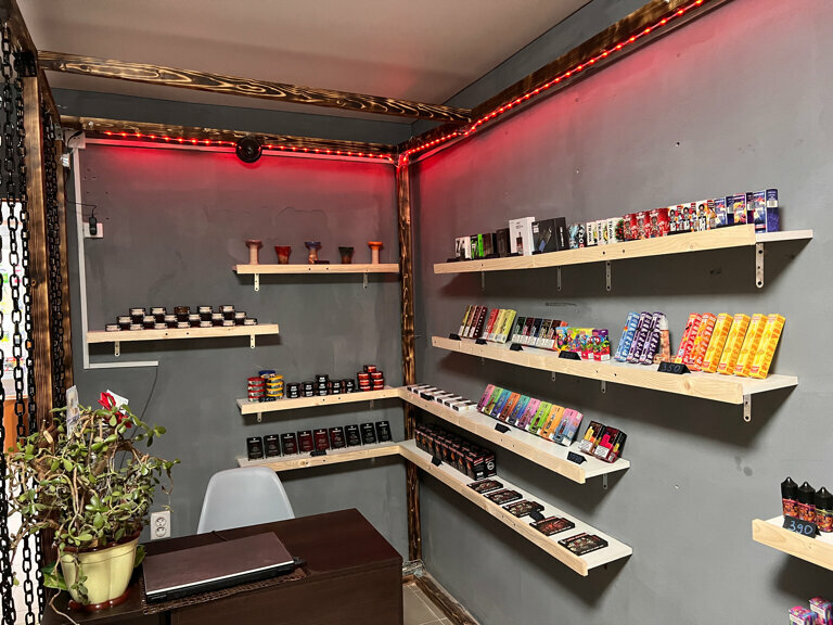 Elektronik sigara satış noktaları Царь Pride, Bügülme, foto