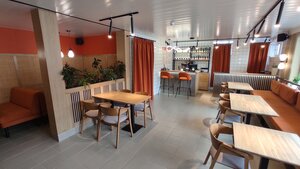 Vkusi (Privokzalnaya ulitsa No:63, Kirzhach), kafe  Kirjaç'tan