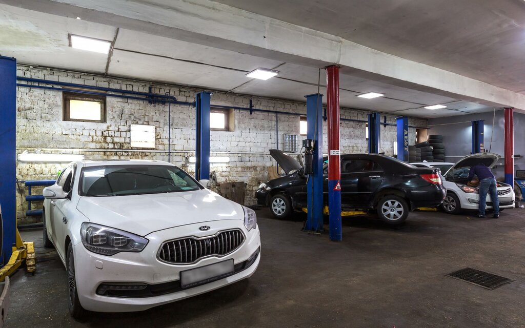 Otomobil servisi Mayak. Servis, Moskova, foto