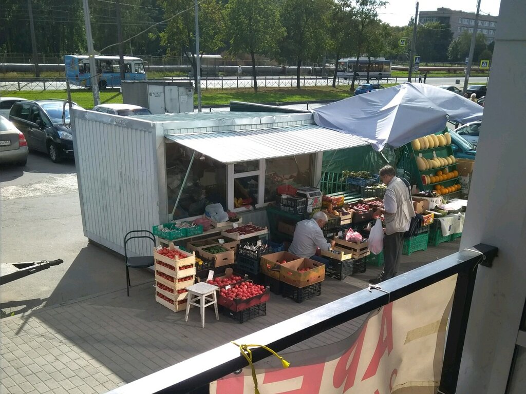 Manavlar Магазин овощей и фруктов, Saint‑Petersburg, foto