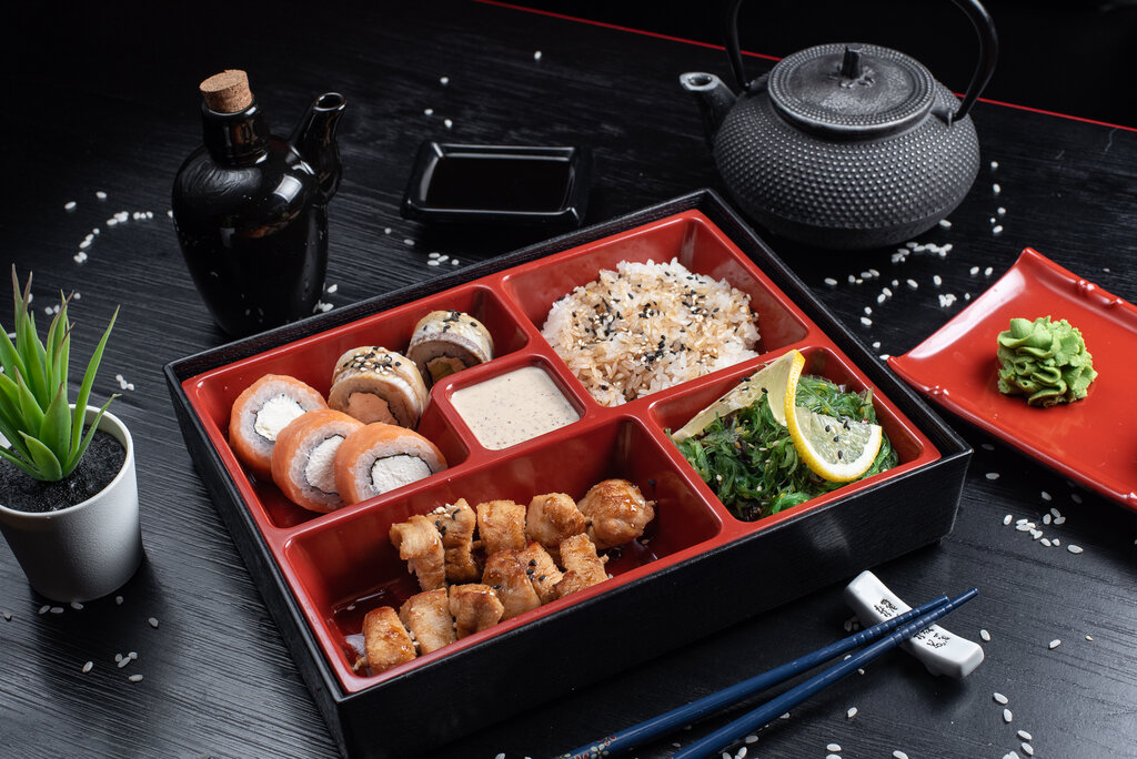 Suşi restoranı Суши мастер, Kemerovo, foto