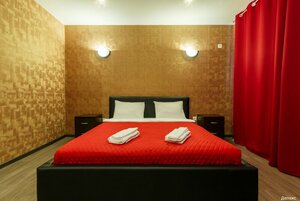 Deluxe (Gagarina Avenue No:8/7, Krasnaya Gorka Subdistrict, Lyubertsy), otel  Liubertsy'den