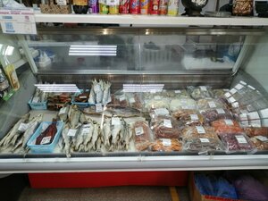 Хмелёфф (Sovetskaya ulitsa No:3Б), bira dükkanı  Yermolino'dan