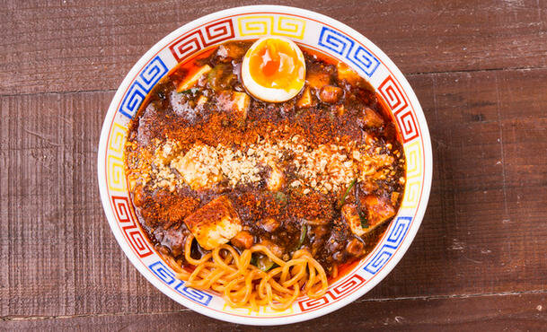 Restoran スパイス食堂サワキチ 梅田兎我野町店, Osaka, foto