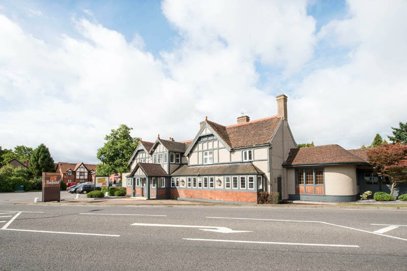 Restoran George In The Tree Beefeater, İngiltere, foto