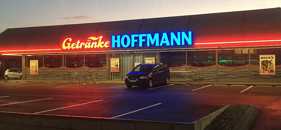 Bira dükkanı Getränke Hoffmann, Kuzey Ren‑Vestfalya, foto