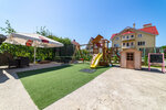 Гостевой Дом Орхидея (Obschinnaya Street No:54, Urban-Type Settlement of Sirius), otel  Krasnodarski krayından