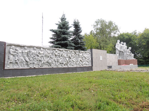 Anıt, heykel Мемориал Великой Отечественной войны, Nijegorodskaya oblastı, foto