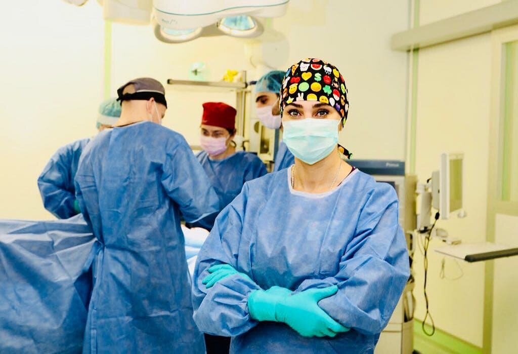 Plastik cerrahi klinikleri Пластический и челюстно-лицевой хирург Кибишева Амина, Moskova, foto