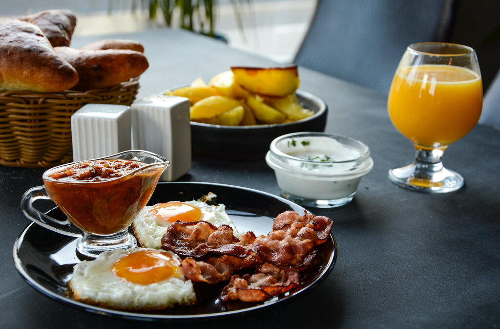 Kafe Тквен-Генацвалет, Moskova, foto