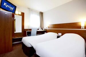 Comfort Hotel Paris Porte D'Ivry (Rue René Villars No:1-11, Ivry-sur-Seine), otel