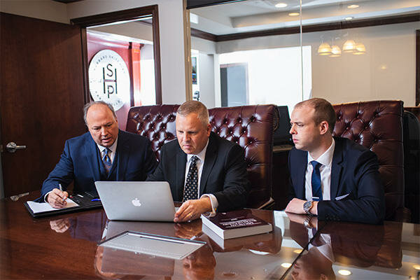 Avukatlar Hubbard Snitchler & Parzianello Plc, Plymouth, foto