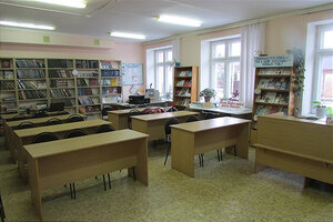 Mezhposelencheskaya tsentralnaya biblioteka (Komsomolskaya ulitsa No:52), kütüphaneler  Davlekanovo'dan