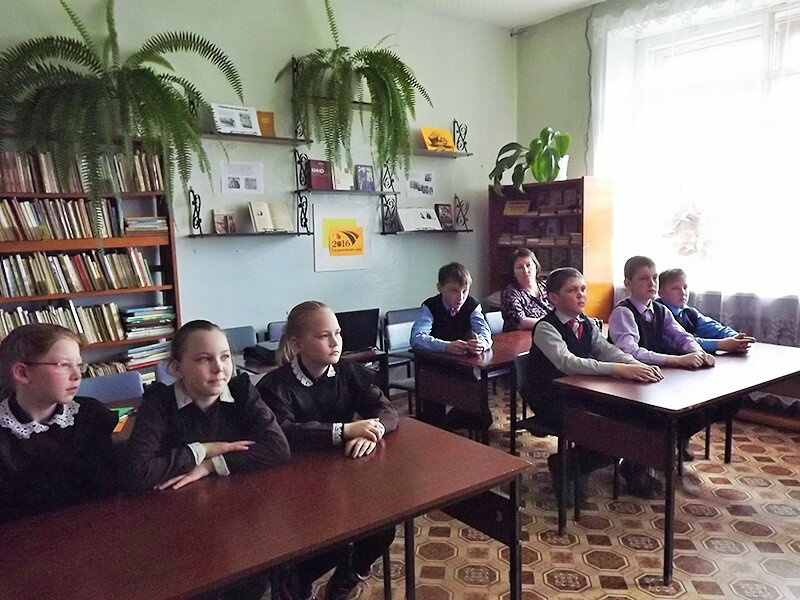 Kütüphaneler Библиотека с. Никольское 2-е, Voronejskaya oblastı, foto