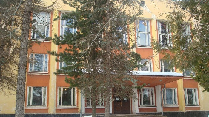 Müzik okulları ve konservatuarlar Detskaya muzykalnaya shkola, Ugliç, foto
