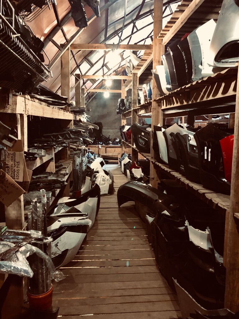 Çıkma yedek parça ZapTorgNN, Nijni Novgorod, foto