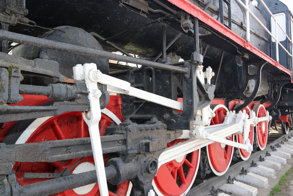 Teknoloji anıtı Паровоз-памятник Эш-4290, Viazma, foto