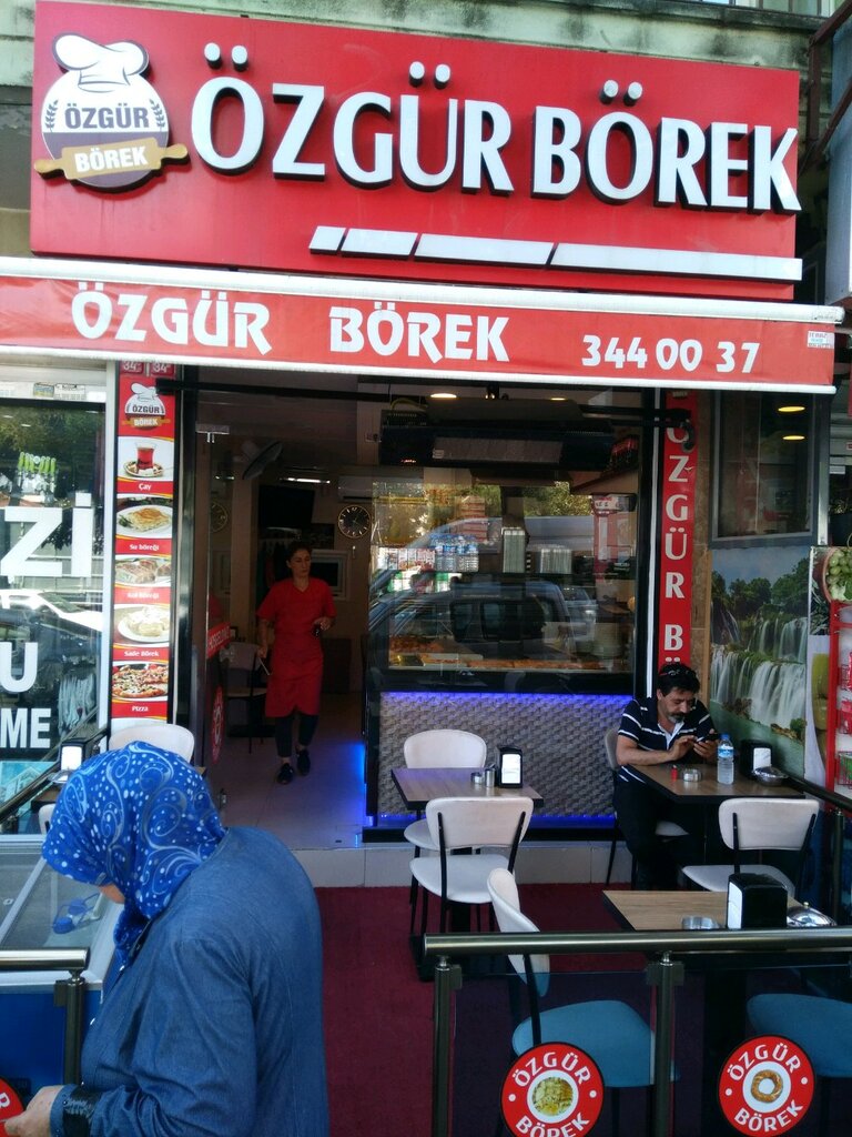 Ekmek fırını Özgür börek, İstanbul, foto