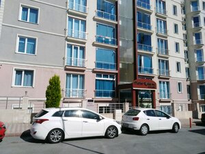 Platin Residence (Cumhuriyet Mah., 1984. Sok., No:6/1, Esenyurt, İstanbul), otel  İstanbul'dan