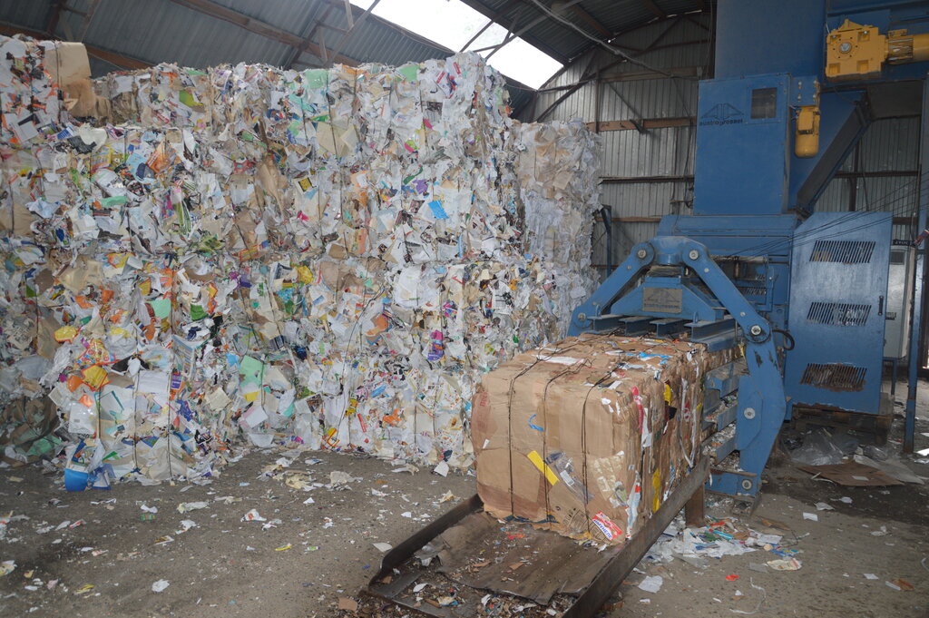 Geri dönüşüm maddeleri Ekologiya Povolzhya, Kazan, foto