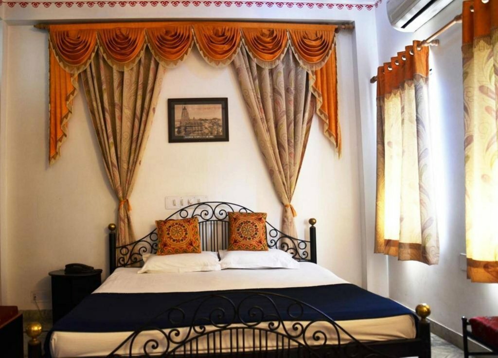 Otel Baba Palace by FabHotels, Udajpur, foto