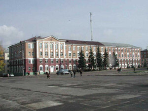 Tsentralizovannaya bibliotechnaya sistema Go g. Kumertau, Mbuk (ulitsa Karla Marksa No:24А), kütüphaneler  Kumertau'dan