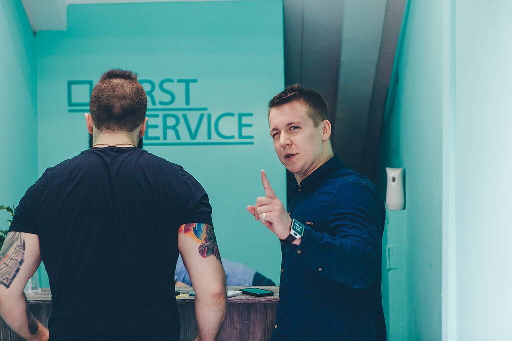 Telefon tamir servisi First Service, Novosibirsk, foto