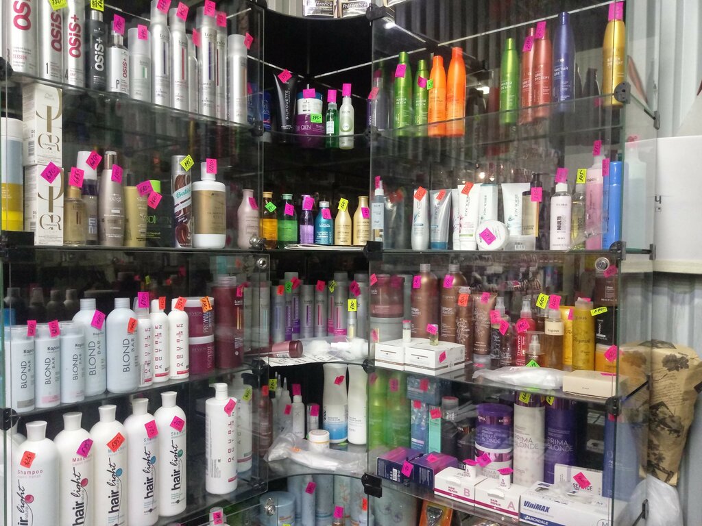 Kozmetik ve parfümeri mağazaları Perfume and cosmetic, Moskova, foto