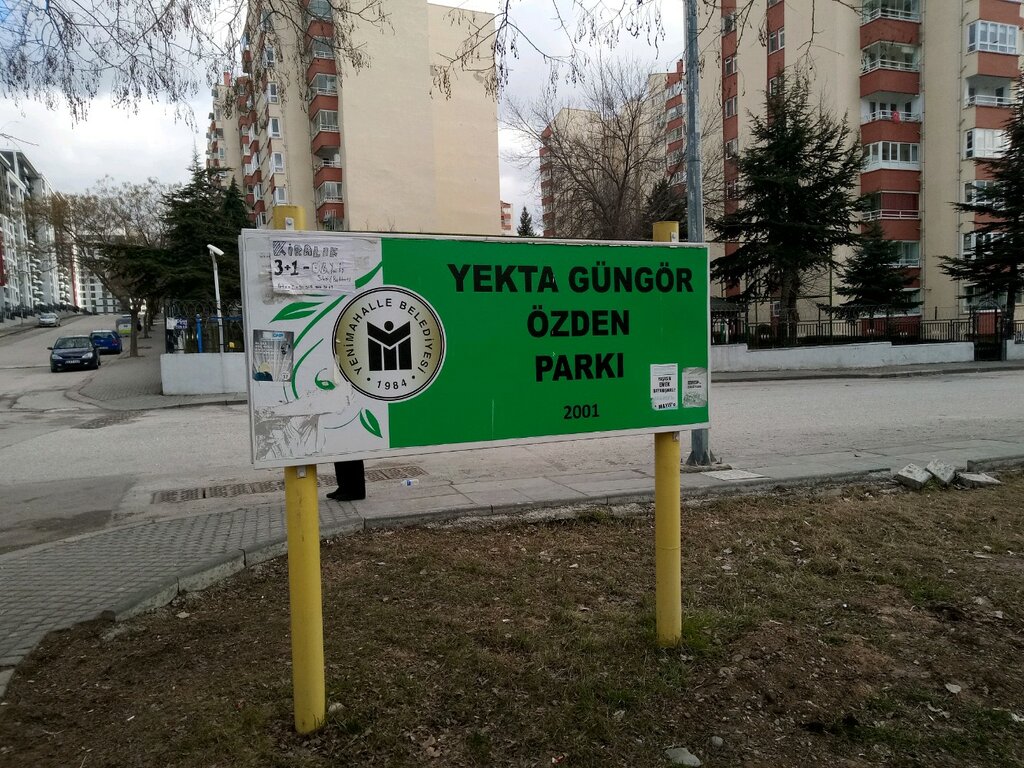 Kültür ve eğlence parkları Yekta Güngör Özden Spor Alanı, Ankara, foto