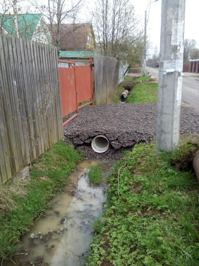 Su, ısıtma, kanalizasyon sistemleri Istochnik, Karelya, foto