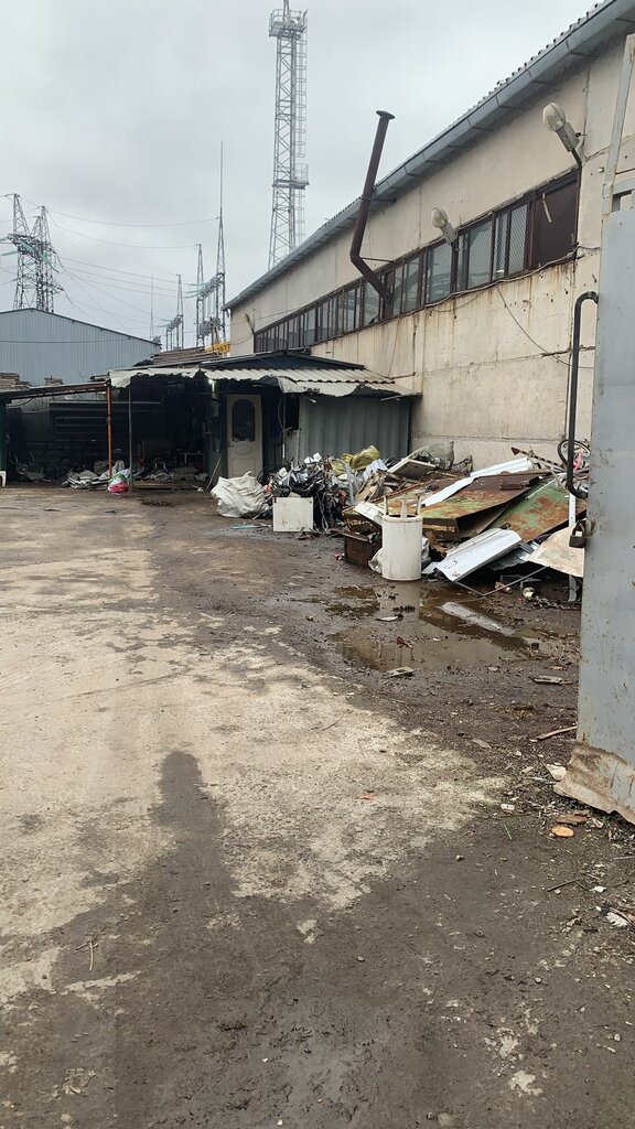 Geri dönüşüm maddeleri Punkt priyema metalloloma, Rostov‑na‑Donu, foto
