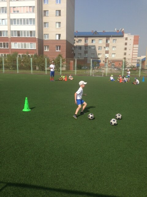 Spor kulüpleri Football Stars, Barnaul, foto