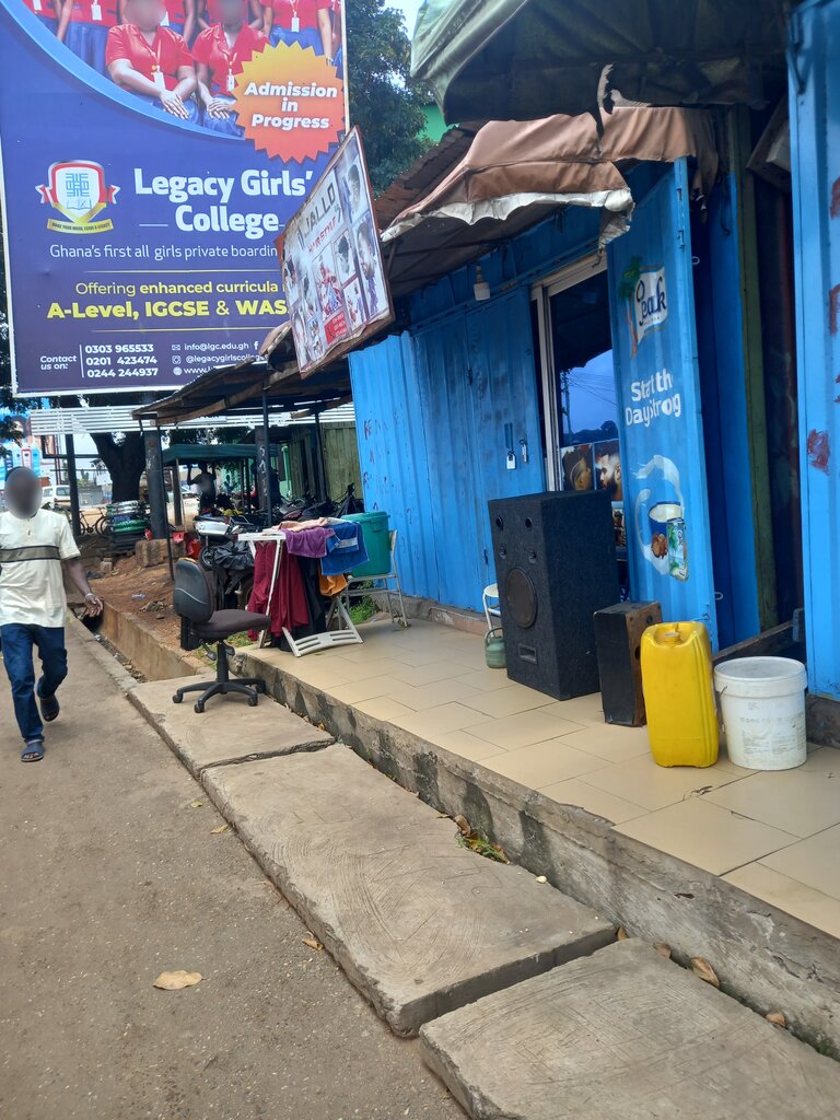 Kuaförler Jallo, Akra, foto