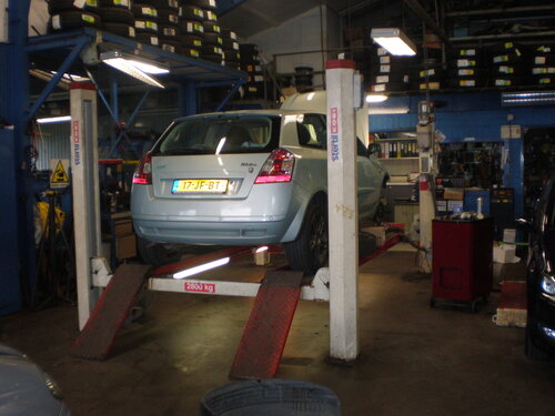 Otomobil servisi Garage Francke, Zeeland, foto