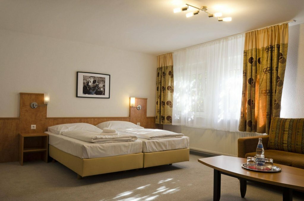 Otel Zur Krone Garni-Hotel, Baden‑Wurttemberg, foto