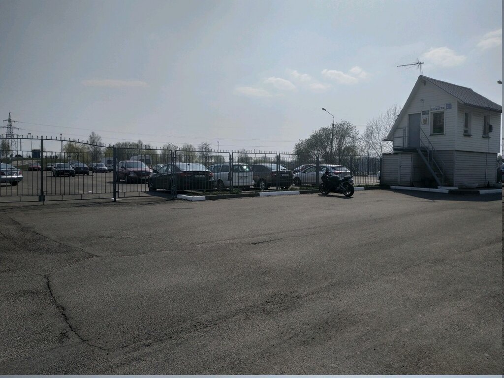 Otoparklar Avtostoyanka Pk Edelveys 412, Minsk, foto